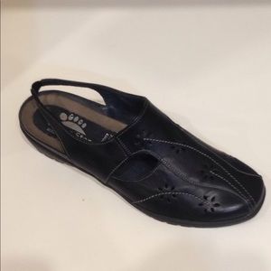 Spring Step | Shoes | Springstep Leather Closed Toe Slingback | Poshmark